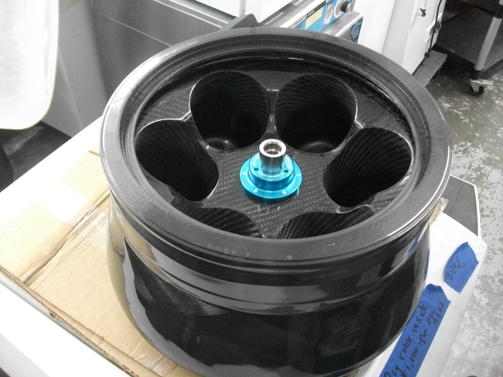 Centrifuge Rotors: Thermo Scientific Fiberlite F9-6 x 1000mL LEX Fixed ...